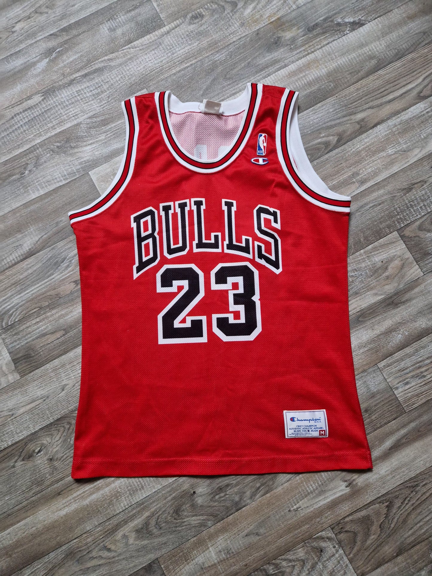 Michael Jordan Chicago Bulls Jersey Size Medium – The Throwback Store