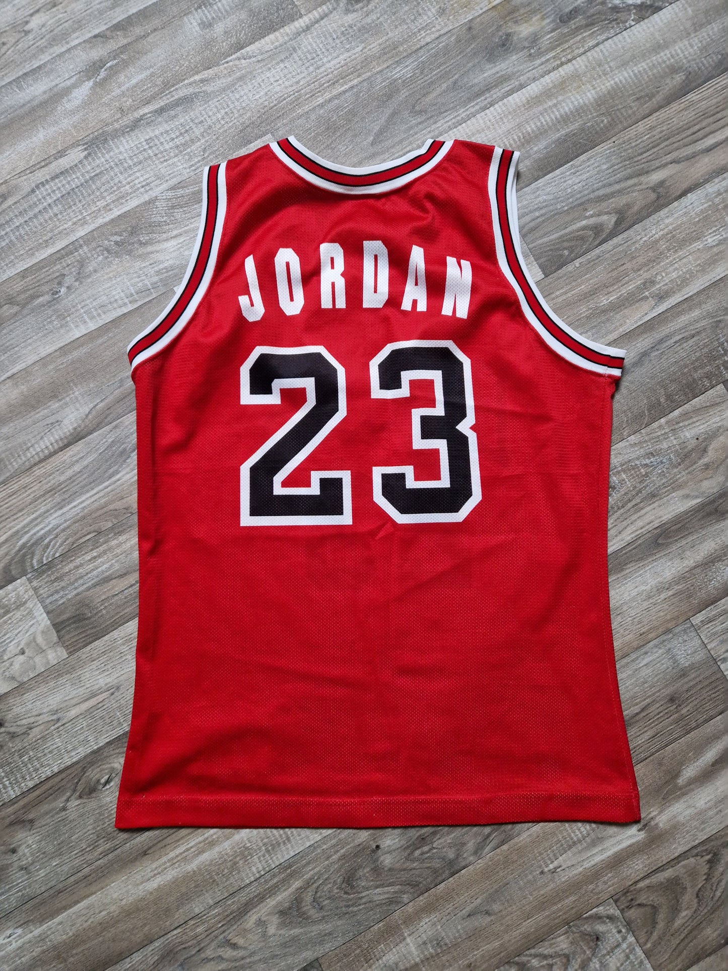 Michael Jordan Chicago Bulls Jersey Size Medium – The Throwback Store